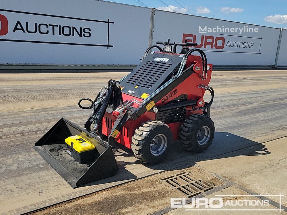 Prodaje se Captok CK-323TZD mini utovarivač na aukciji