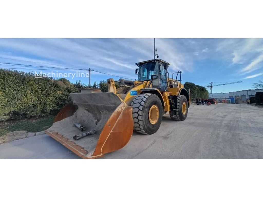 Caterpillar 966M prednji utovarivač