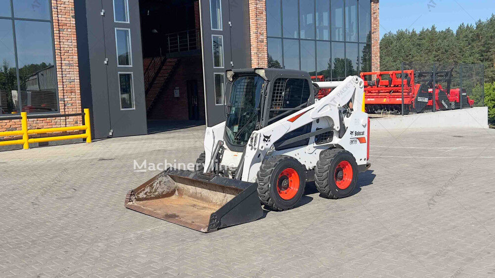 Bobcat S770 mini utovarivač