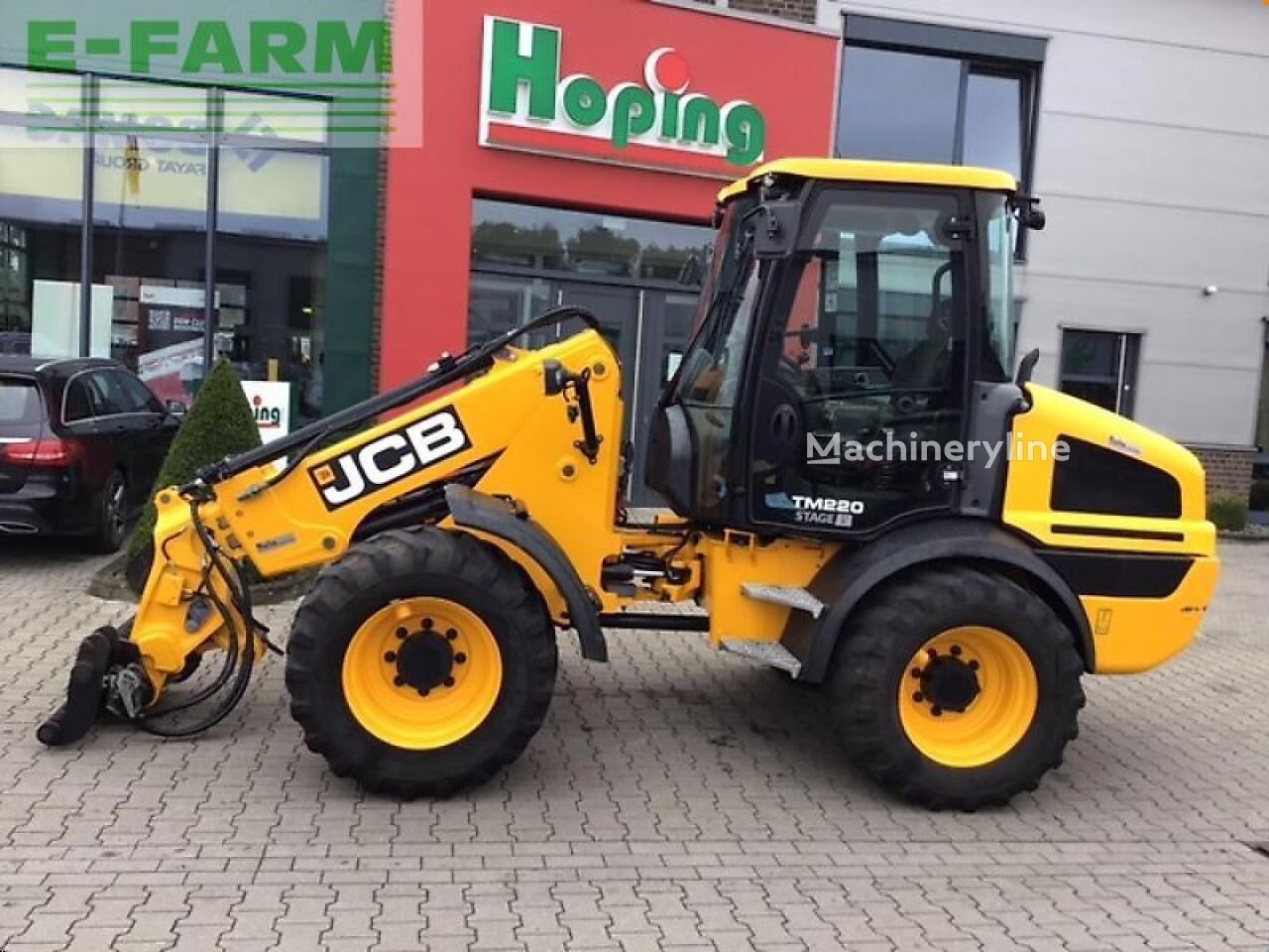 JCB TM 220 teleskopski prednji utovarivač