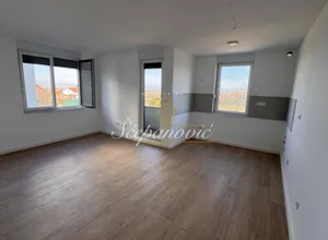 Prodaja Stan - Novi Sad, Novi Majur - Blok 8