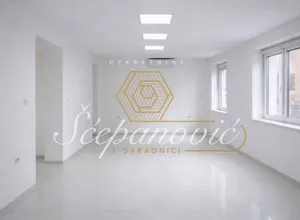 Izdavanje Lokal - Novi Sad, Betanija