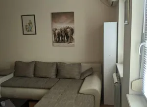Izdavanje Stan - Novi Sad