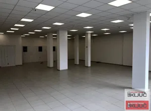 Izdavanje Lokal - Novi Sad