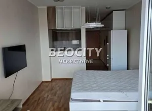 Prodaja Stan - Novi Sad, Stari Grad: Centar - Novi Bulevar