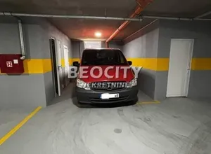 Izdavanje Magacin - Novi Sad, Stari Grad: Centar - Novi Bulevar