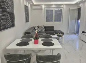 Prodaja Stan - Novi Sad
