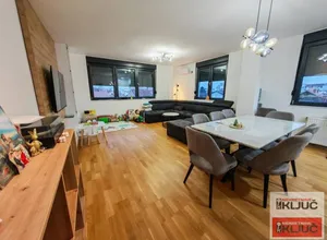 Prodaja Stan - Novi Sad
