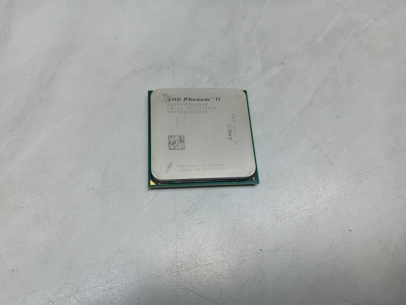 AMD Phenom II X4 955 Black Edition am3 ispravan
