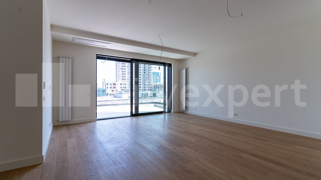Poslovni prostor za izdavanje BEZ PROVIZIJE: Troiposoban, 120m², Omladinskih brigada, Novi Beograd - 1800€