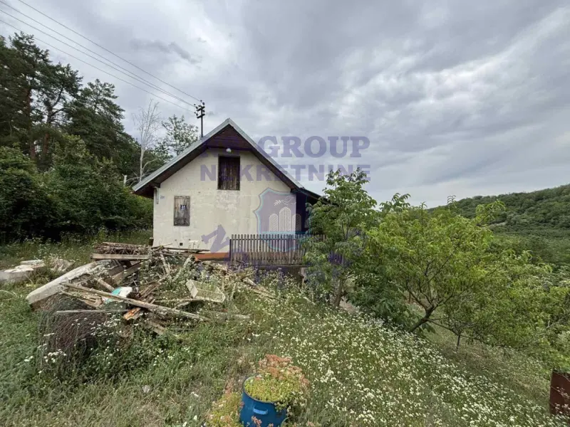 Banstol, Sremski Karlovci