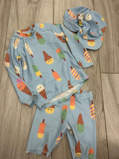 Lindex odelo set za kupanje 98/104