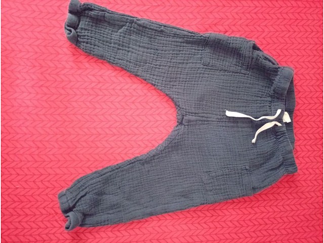 Dečije teget pantalone od muslina H&;M 92