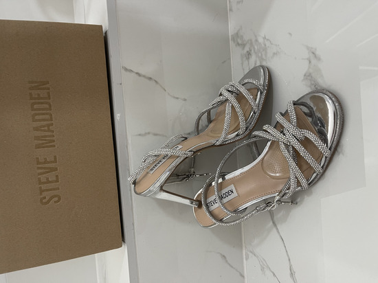 Steve madden sandale stikla
