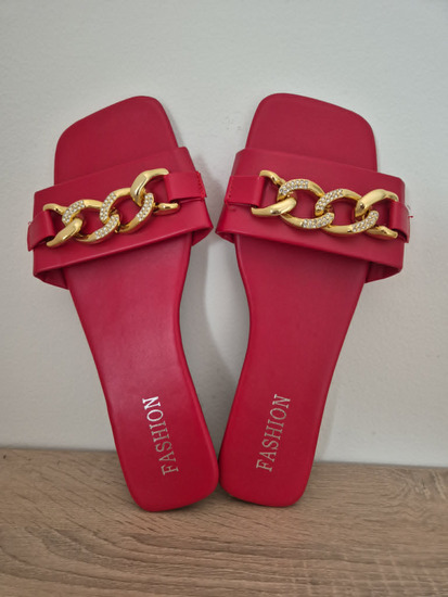 nove papuce