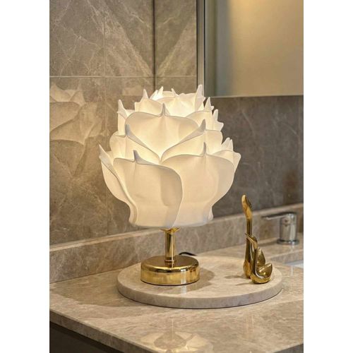 MAG0002 White Shiny Gold Table Lamp