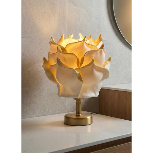 MAG0008 Gold Antique Gold Table Lamp