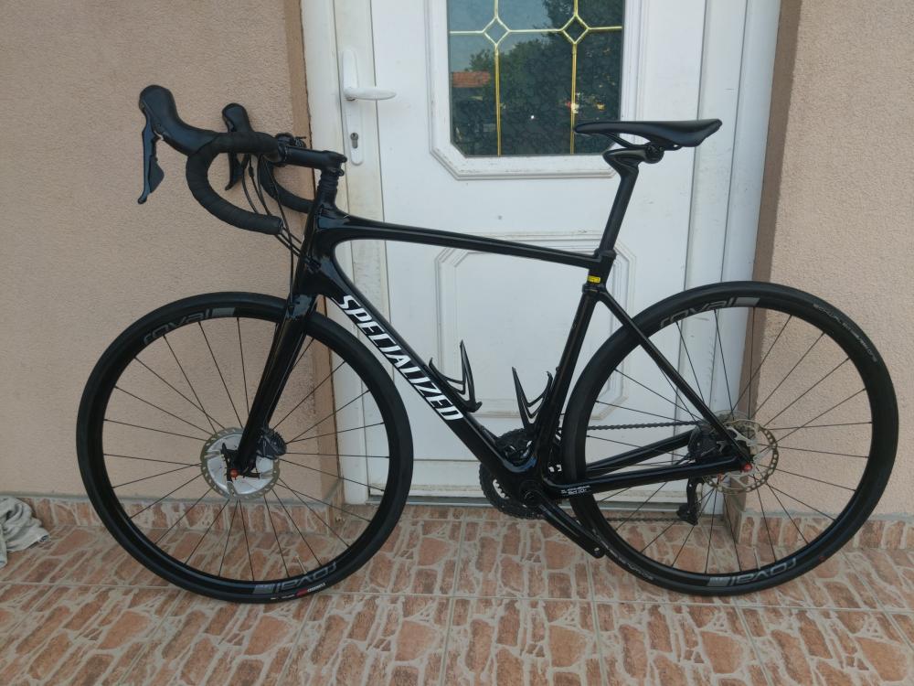 SPECIALIZED ROUBAIX