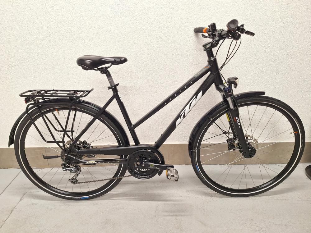 KTM Avenza 28" (Size-51cm-M) 3x9 Deore