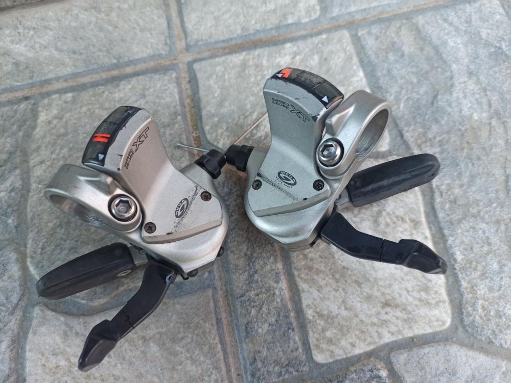 Deore XT M750 sifteri