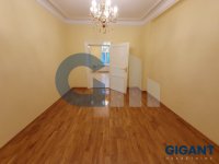 STARI GRAD Čumićeva ID: 658881432