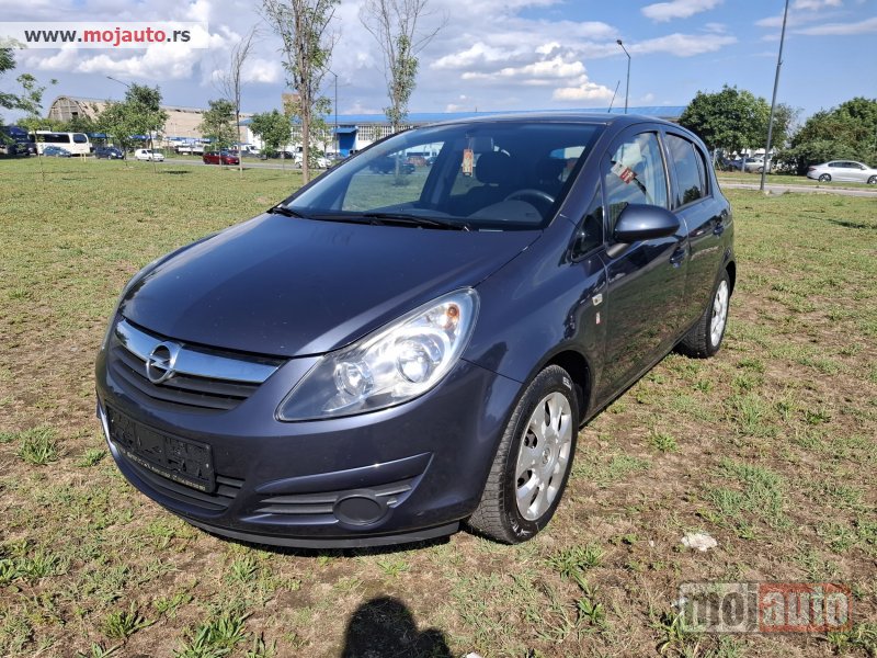 Opel Corsa 1,4b iz Svajcarske