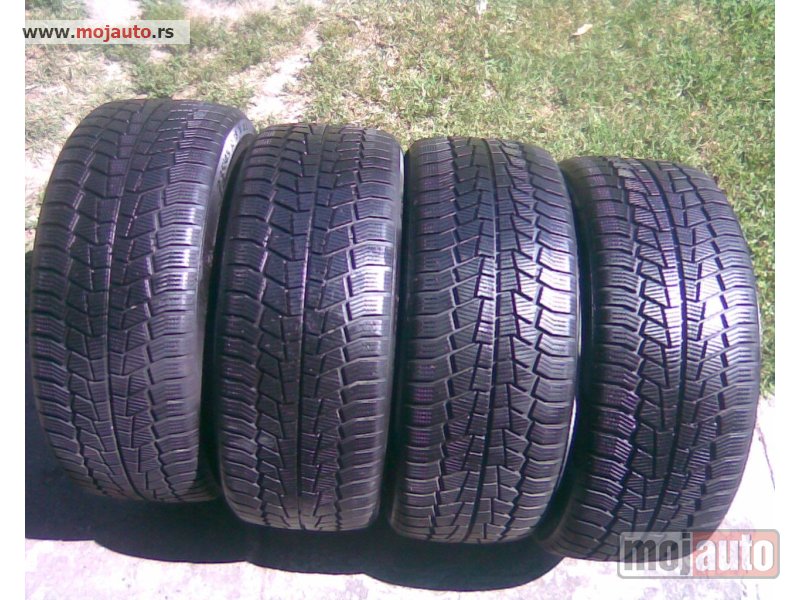 235/45R18 98V XL M+S WIKING Win Tech