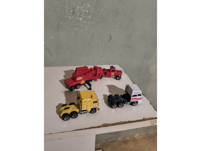 MATCHBOX LOT KAMIONA