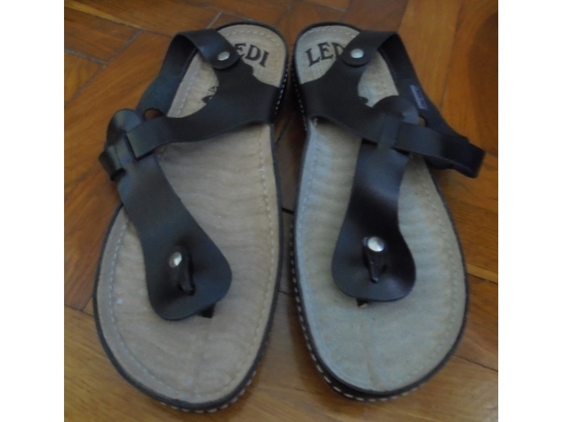 LEDI japanke sandale crne vel.41 gazište 26,5 cm NOVO