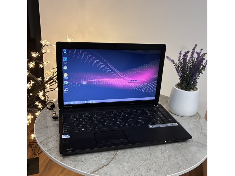 Laptop Toshiba - u vrhunskom stanju 96% health battery