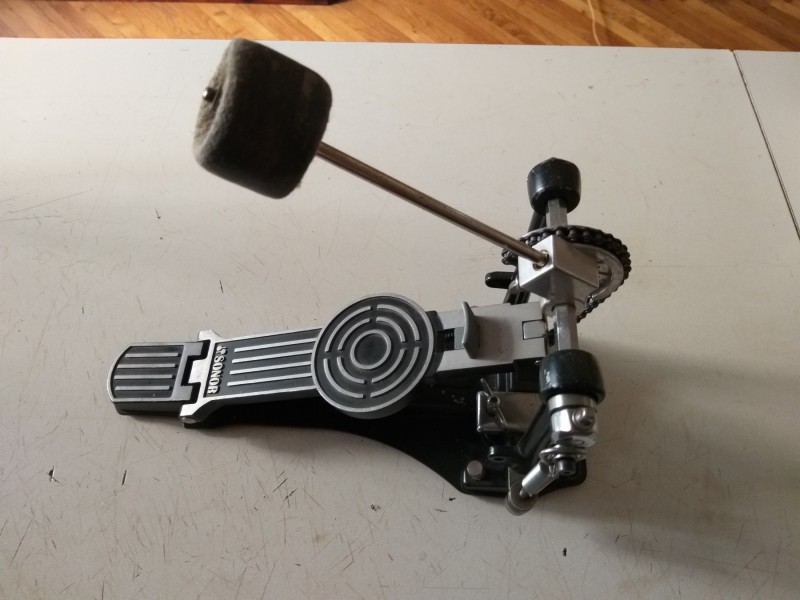 Sonor - Pedala za bas bubanj - ODLIČNA