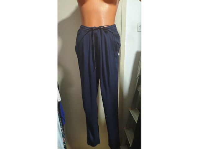 Mango basic pantalone letnje