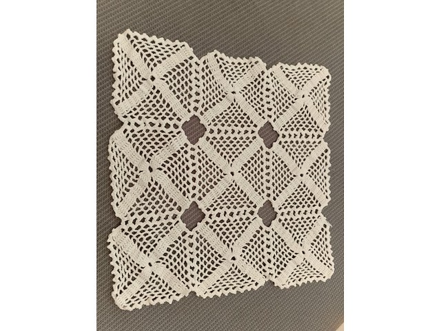 Milje 25 x25 beli / konac / vintage