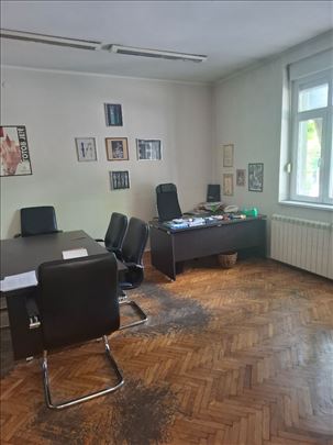 Petosoban stan, Tašmajdan, 150m2