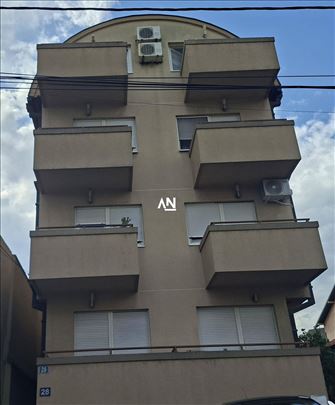 Zvezdara, Učiteljsko naselje, Velizara Kosanovića,