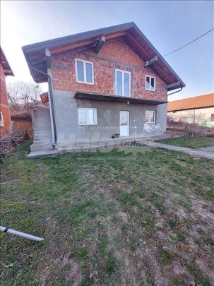 Kaluđerica, naselje Klenak Prodaje se porodična k