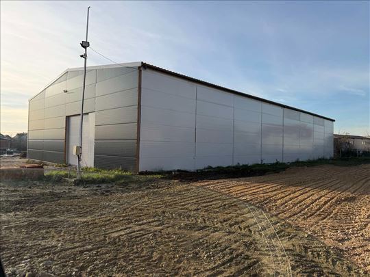 Hala 800m2 na 15 ari ili 200m2 na 3ara