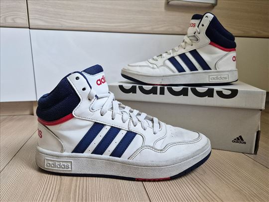 Adidas duboke patike broj 38,5