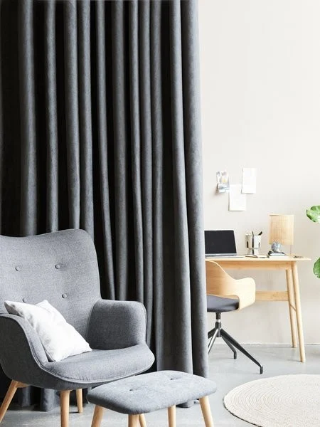 Zavesa 1x140x300 suede-look siva