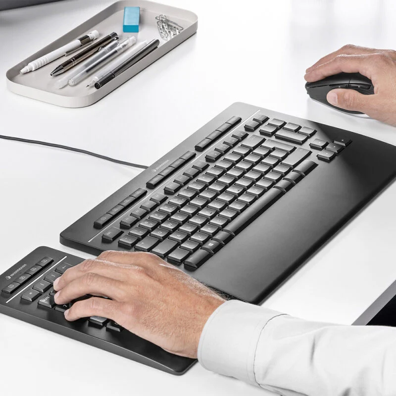 3DCONNEXION Keyboard Pro with Numpad