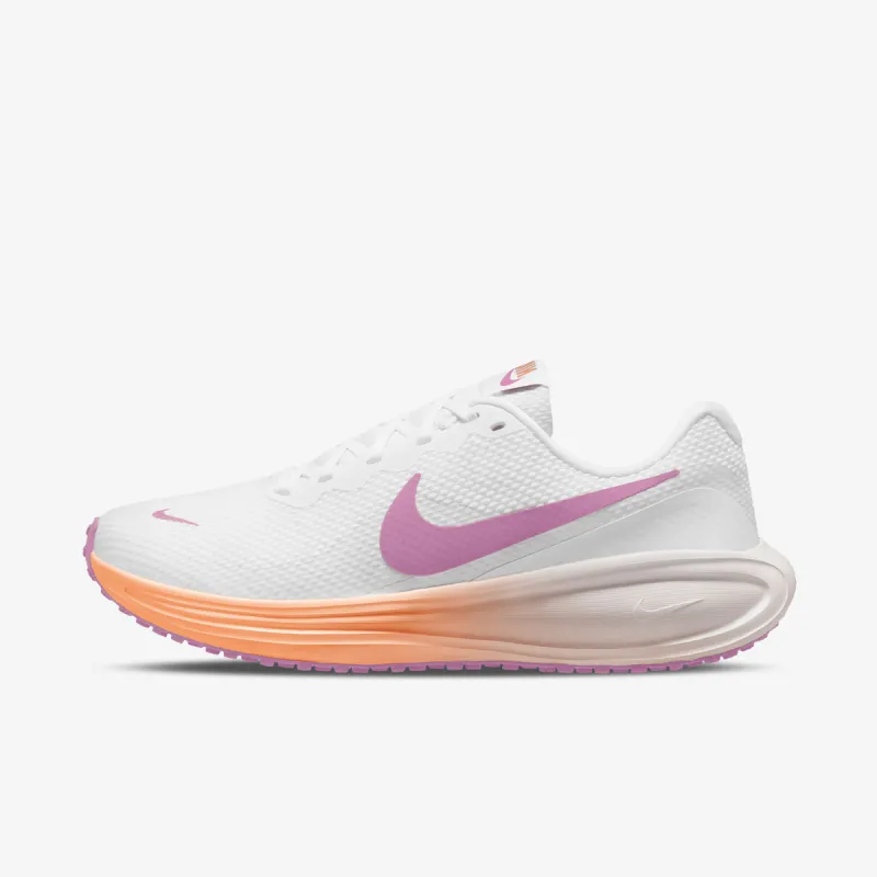 Nike Revolution 8