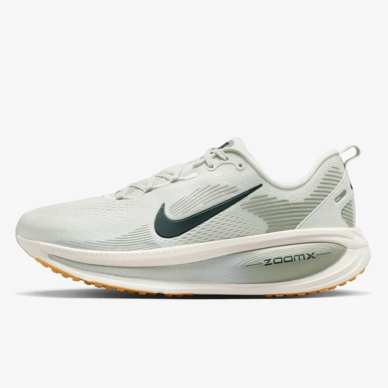 Nike Vomero 18