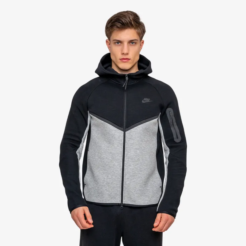 Nike Tech Fleece