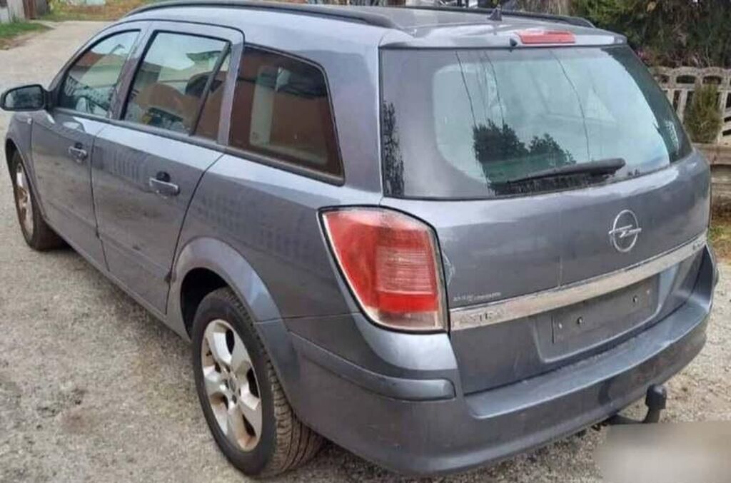 OPEL ASTRA H 1.6 2005. GOD. - KOMPLETAN AUTO U DELOVIMA | Z16XEP