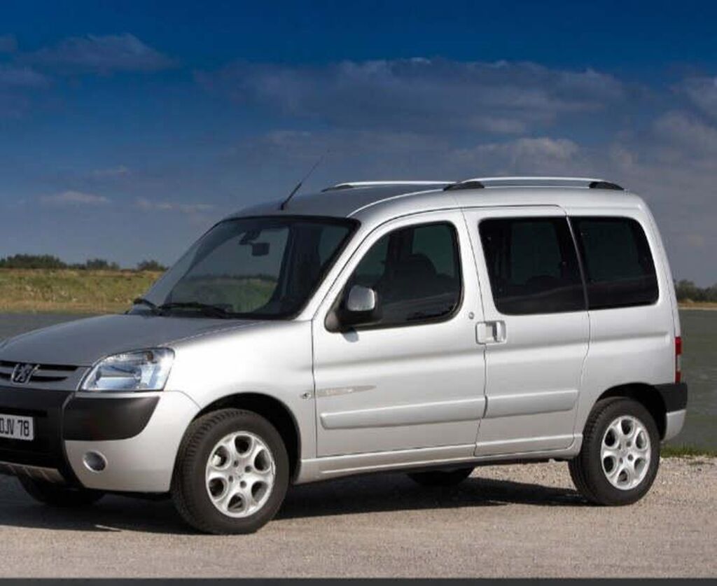 RELEJ GREJACA ZA CITROEN EVASION, JUMPY, SAXO . OD 1996. DO 2010