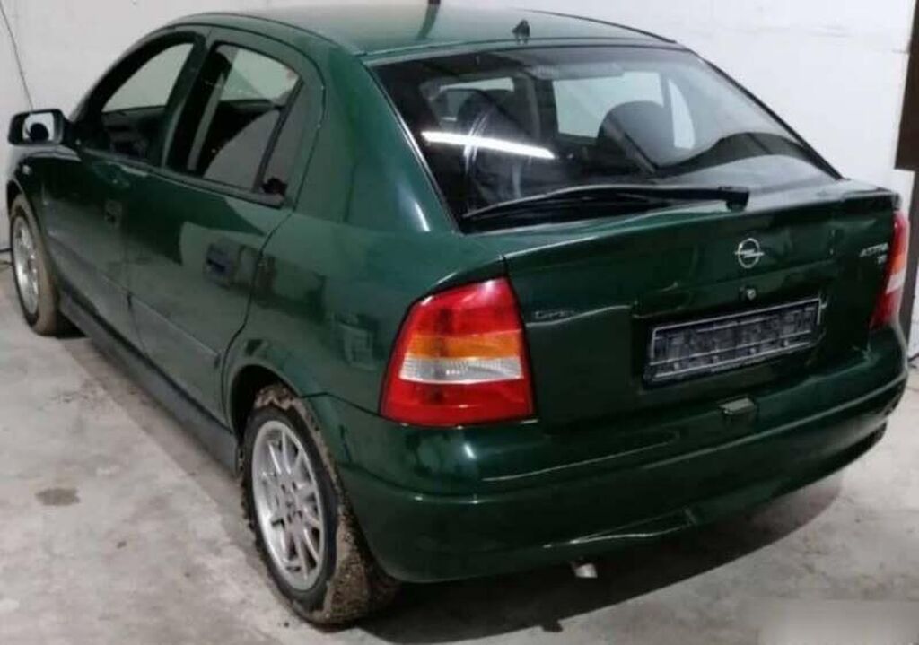 OPEL ASTRA G 1.6 8V 2000. GOD. - KOMPLETAN AUTO U DELOVIMA | 1.6 8v