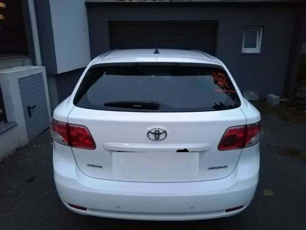 KROV ZA TOYOTA AVENSIS | Velika ponuda delova za Toyota Avensis od 5