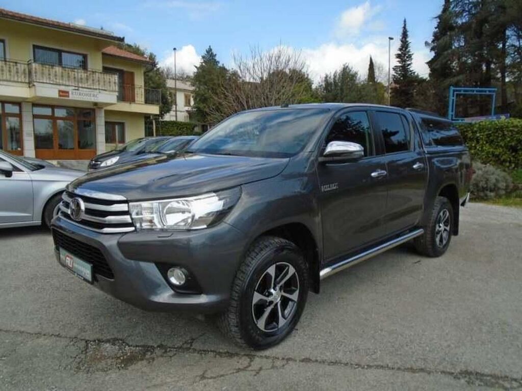 PREDNJI BRANIK ZA TOYOTA HILUX OD 2006. DO 2023. GOD. | Svi delovi