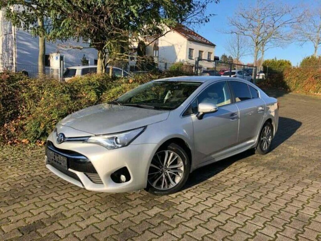 AUTO STAKLO ŠOFERŠAJBNA ZA TOYOTA AVENSIS OD 2006. DO 2023. GOD. |