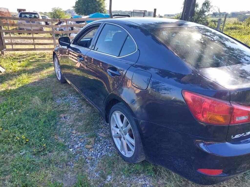 KROV ZA LEXUS IS OD 2006. DO 2012. GOD. | Delovi za Lexus IS